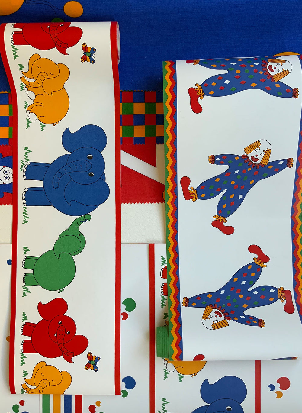 Children's vintage Wallpaper Border | 10M | Elephants Primary colours